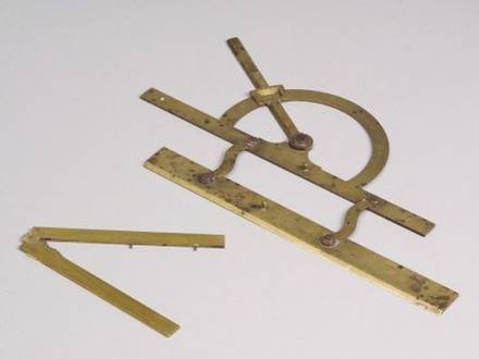 Realized price for Four Plotting or Drafting Instruments