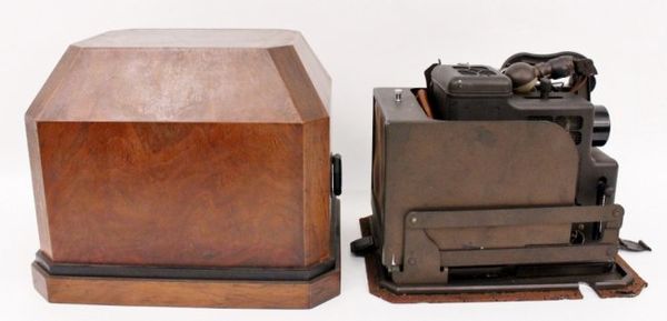 Realized price for Kodak Kodascope 16mm Library Projector